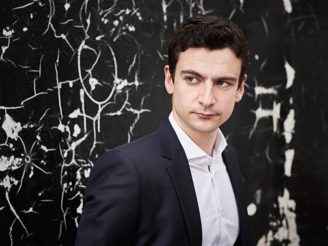 RECITAL DE PIANO DE ALEXANDER ULLMAN | Compostela Cultura